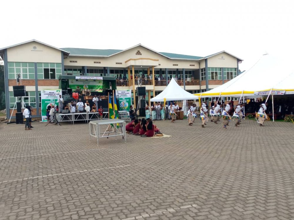 PHOTO INES - Rwandayacu